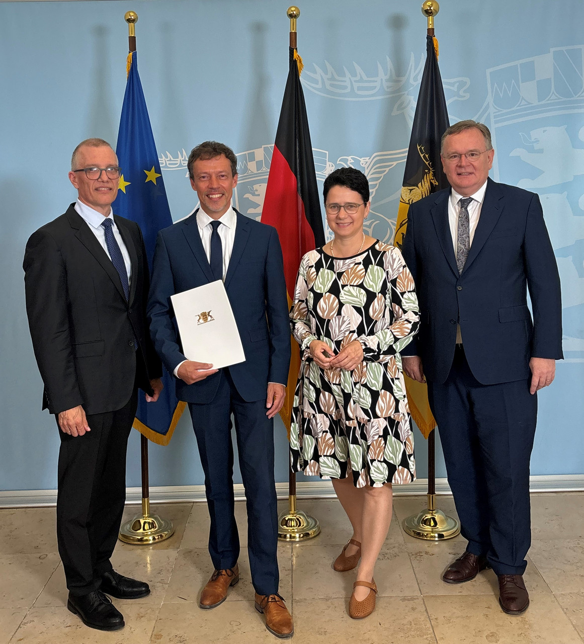 Ernennung von Herrn Dr. Alexander Hauser zum Leitenden Oberstaatsanwalt ...
